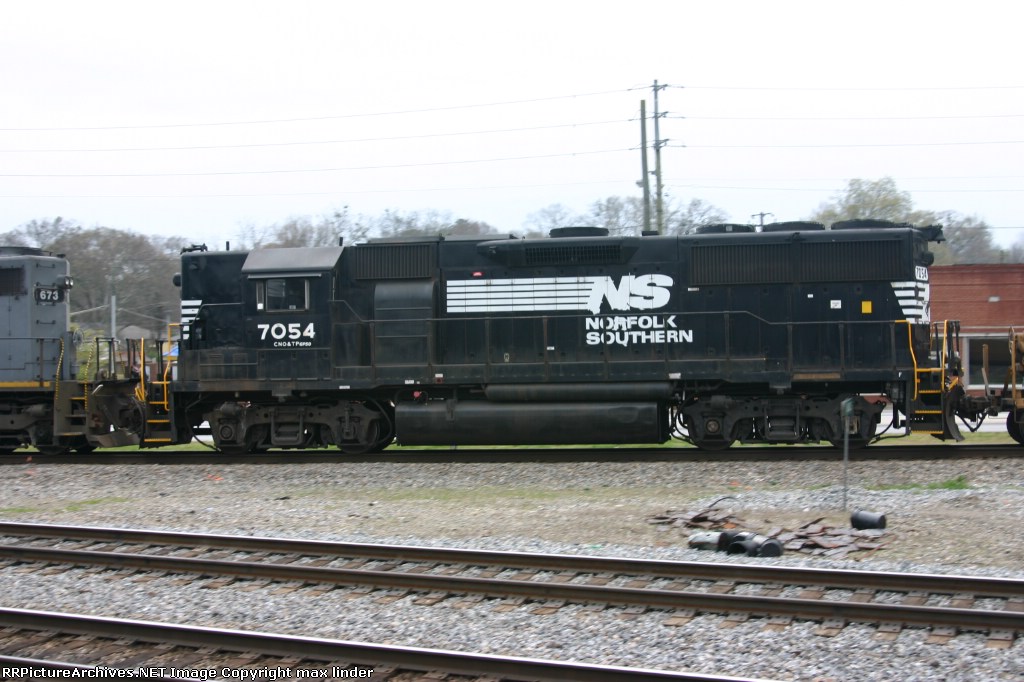 NS 7054